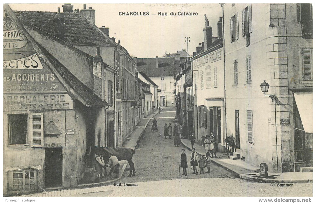 Charolles - 71 - CHAROLLES - rue du calvaire - maréchal ferrant